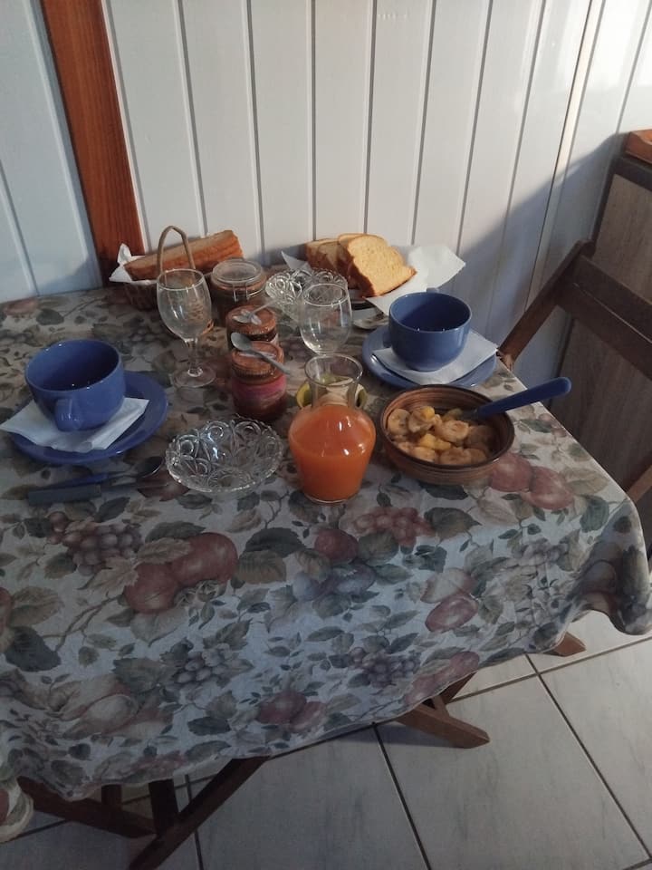 Maison Créole Avec Jardin Exotique Kaz Papi Mamie - Saint-Benoît