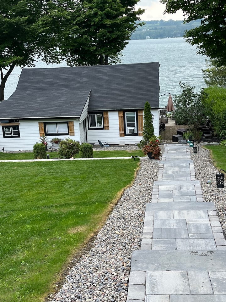 Fabulous Fall Foliage Retreat - Skaneateles Lake, NY
