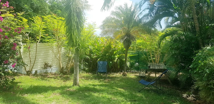 Studio Climatisé Calme Avec Jardin, Plage à Pied - Les Anses-d'Arlet