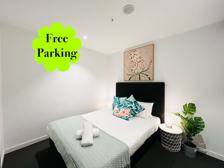 Mhtt04c/innercbd/1min->station/free(park/pool/gym) - Melbourne