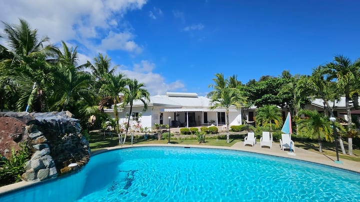 Big 140sqm 3br Villa Pool View + Tropical Garden - Panglao