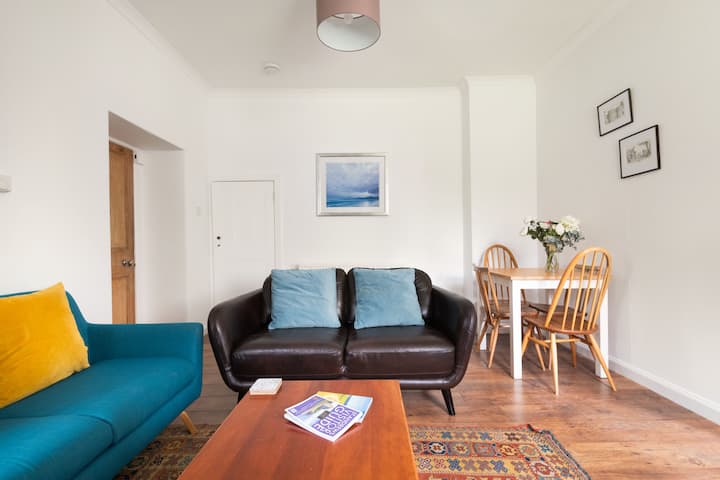 Kinnessburn Cottage, St Andrews - Fife