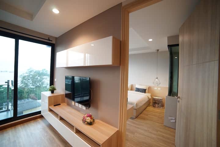 Ladda+ 1 Bedroom : Center Of Sriracha With Seaview - Si Racha