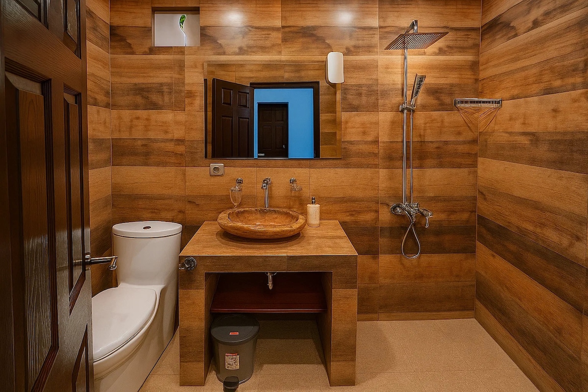 Spacious Serendipity Apartment | Sleeps up to 4 - Boutique hotels for ...