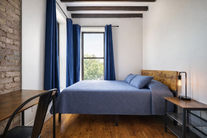 Malcolm 2 - Beautiful Private Bedroom In Bedstuy - Brooklyn, NY