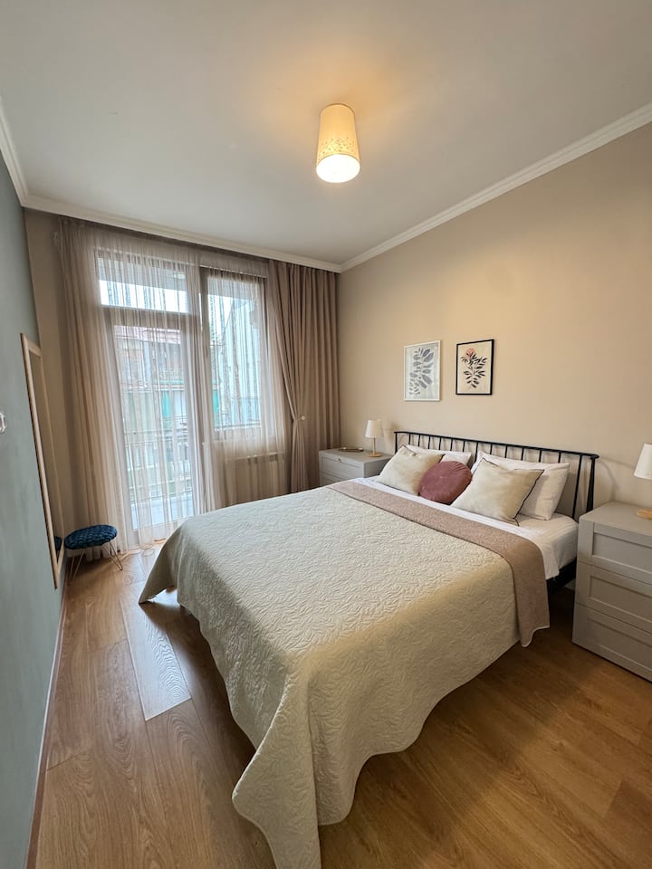 Feels Like Home Apartment - Batumi