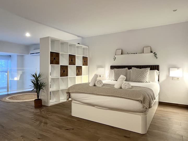 Elegante Dúplex, Piscina, Roig Arena - Valencia