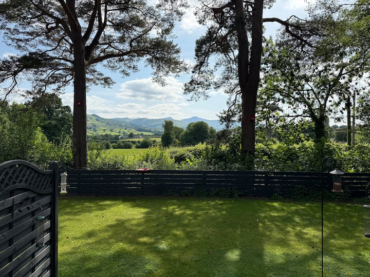 Mountain Suite, Stunning Views, Beacons - Brecon