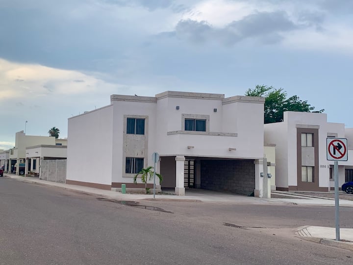 Zona Privada Y Segura Muy Céntrica, -50%tarifa/mes - Ciudad Obregón
