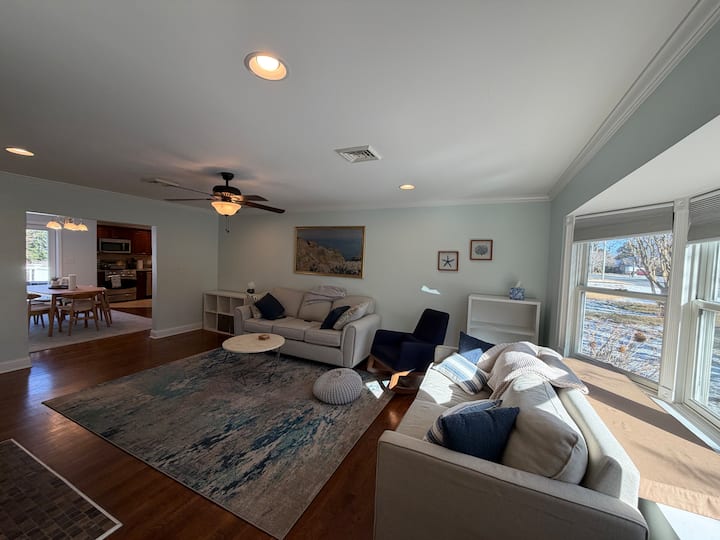 Relaxing 3-bedroom Beach Cottage By Historic Lewes - Delaware