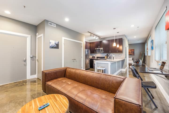 The West End Flats - 로아노크