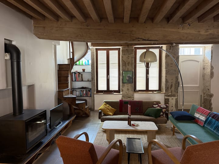 Chez Julie, Maison à Louer à Saulieu - Saulieu