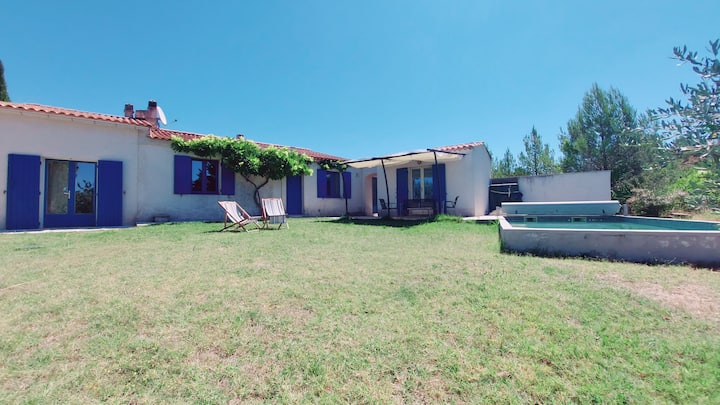 Maison Familiale Avec Piscine Chauffée - Cadarache