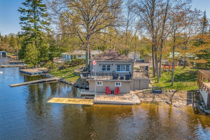Barefoot Beach Cottage On Pigeon Lake - Kawartha Lakes