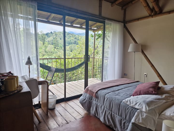 Chambre Avec Salle De Bain Privée, Vue Imprenable. - Quindío