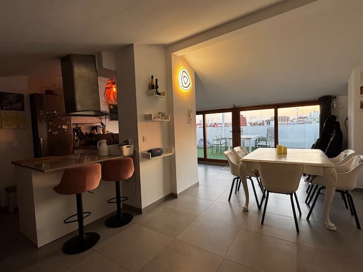 Romantic Loft Close To The Sea - Valencia