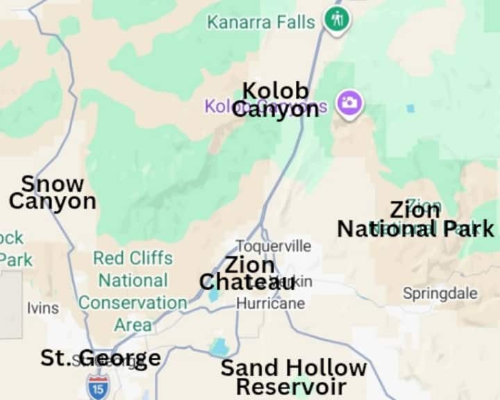 Zion Chateau On The Way To Zion - Hurricane, UT