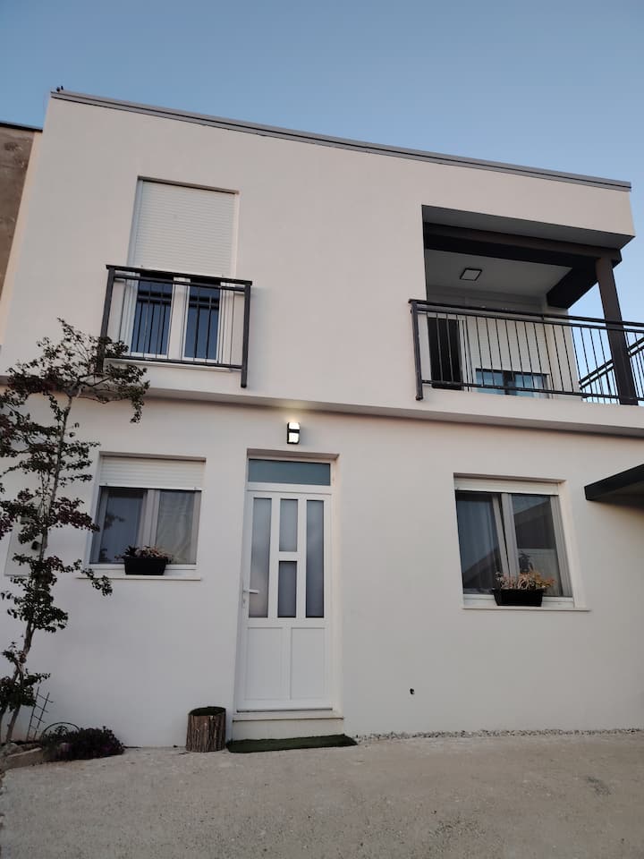 Simun Apartman - Sevid