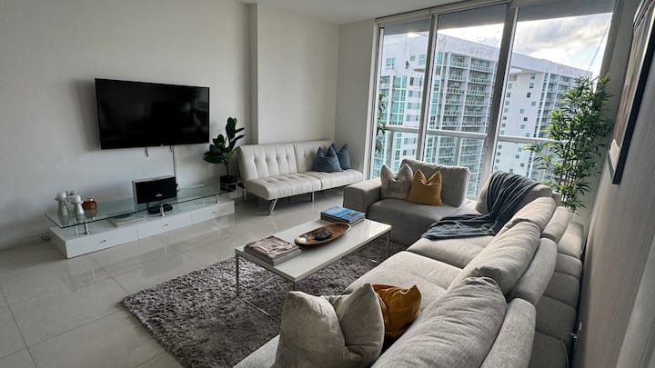 New ! Unique Icon  Brickell 5* 1b /Brickell View - Miami, FL