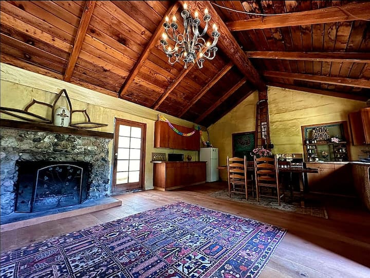 Historic 1914 Stone Cabin + Private Trails & Creek - Topanga, CA