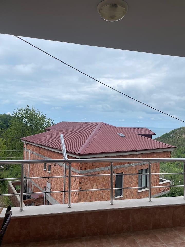 Doğayla Iç Içe Deniz Manzaralı Dubleks Müstakil Ev - Trabzon
