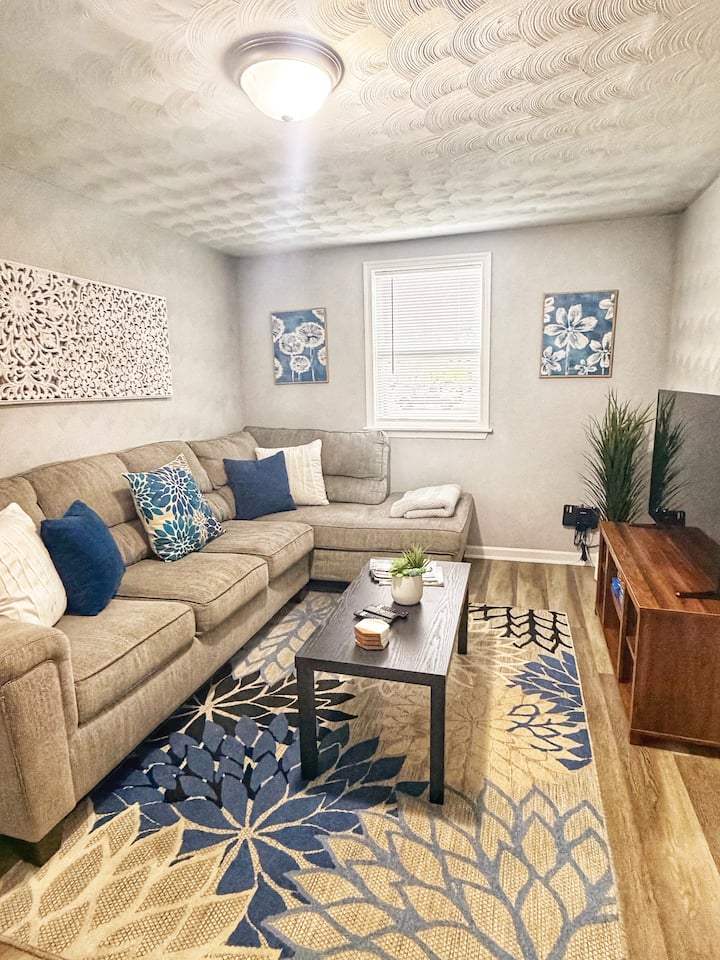 Cozy 2 Bdrm Cottage W Fast Wifi Near Casino & More - Portsmouth, VA