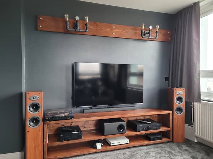 A Modern Yet Cozy Apartment In Redcliffe, Bristol. - Bristol