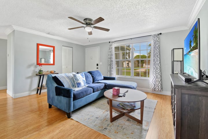 Cozy Home New Port Richey - New Port Richey, FL