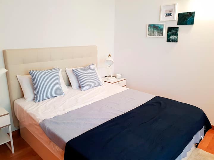 Very Cozy Double Room. City Center - Barcelona