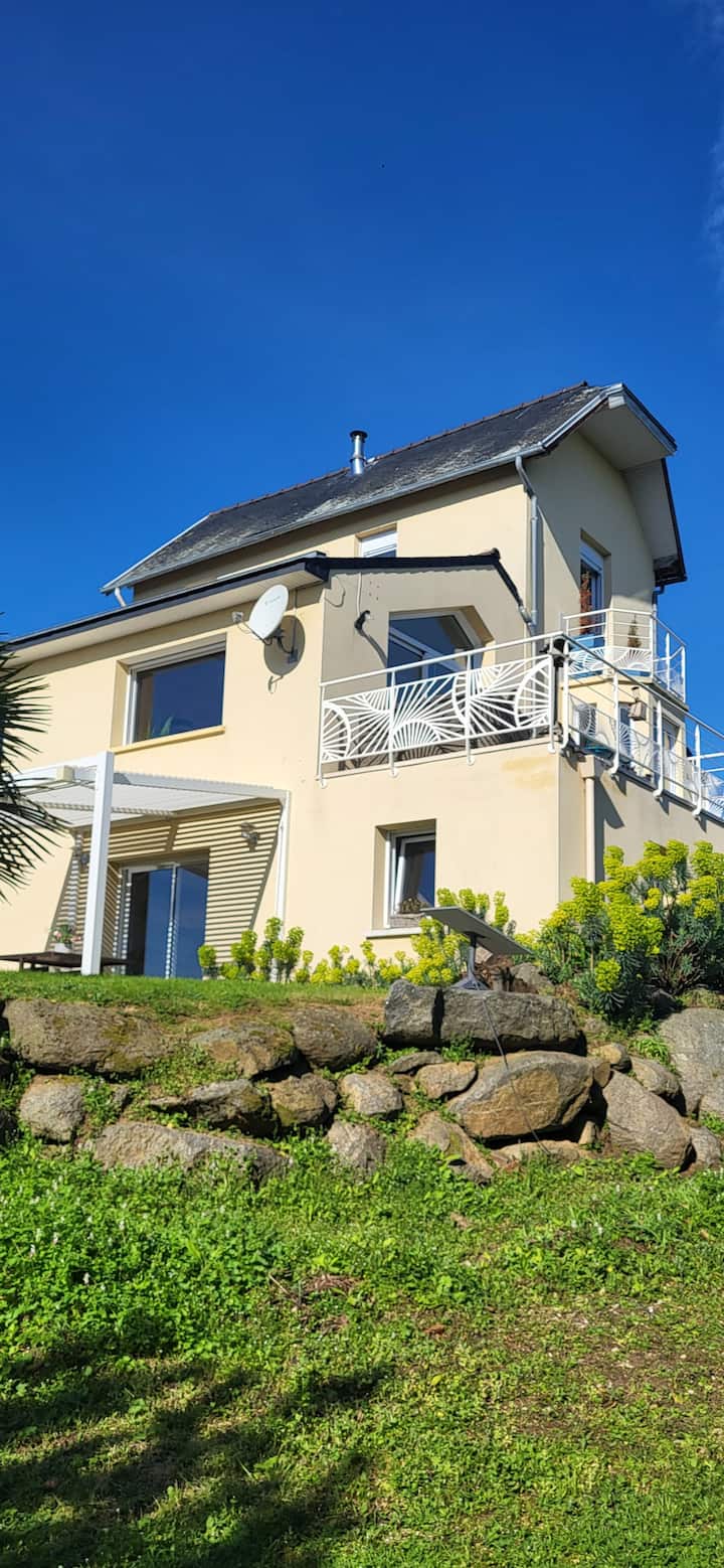 Charmant Gite Vue Mer Avec Jacuzzi Proche Du Gr34 - Saint-Quay-Portrieux