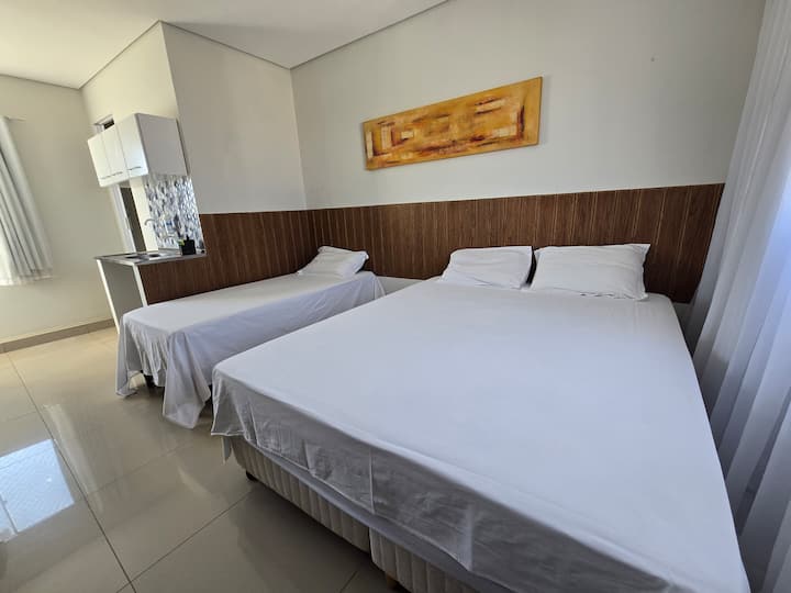 405 Kitnet Central,4ºandar ñ Tem Elevador Tv Smart - Montes Claros