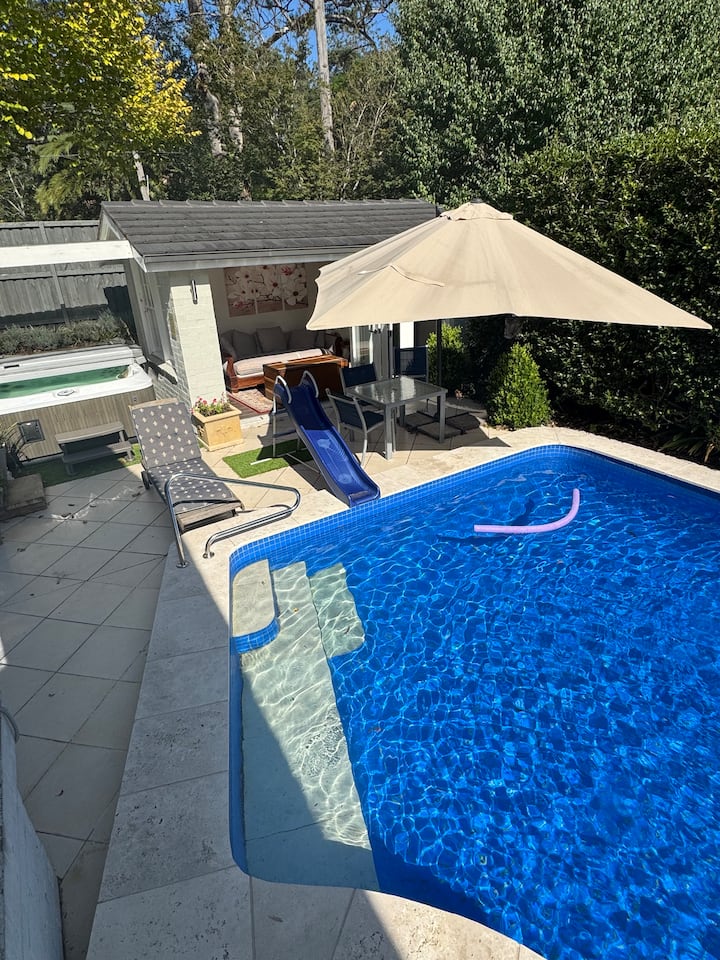 Resort Style Self-contained Unit. Pets Welcome. - Australia