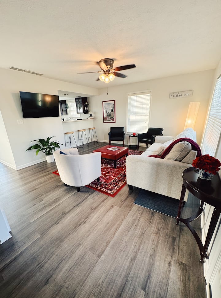 Family-friendly~spacious~pets Welcome-near Iu - Bloomington, IN