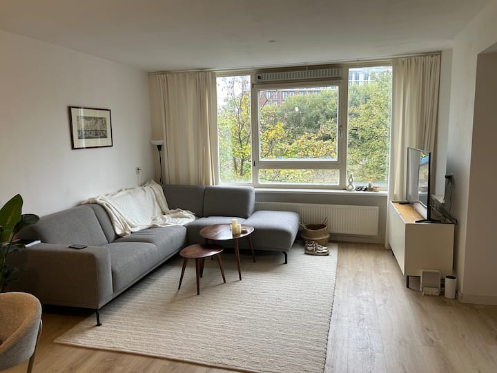 Beautiful Apartment In Fun Amsterdam Oost - Amsterdam