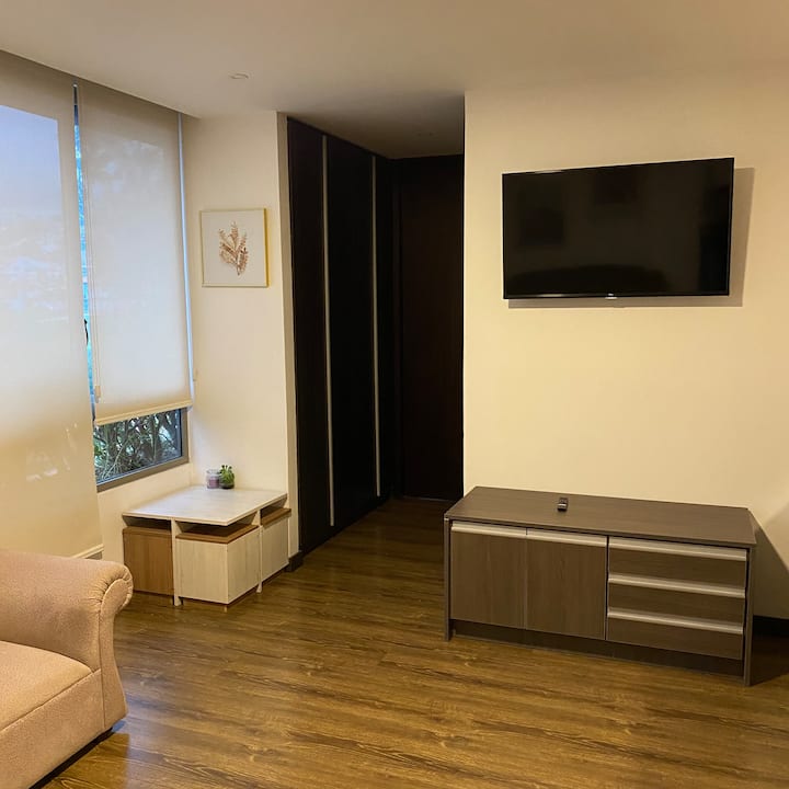 Suite Seguro Y Equipado En Cuenca - Cuenca