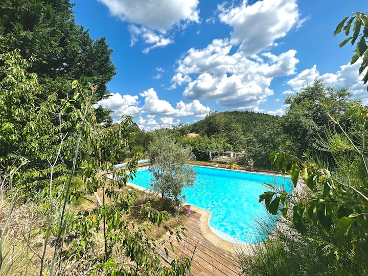 Gîte Avec Piscine Privative Au Cœur De La Nature - Ardèche