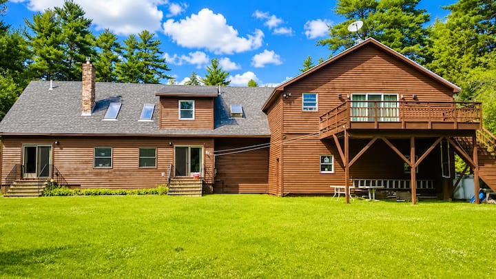 Bloomfield: Affordable Apt Near Blunt's Pond - Maine