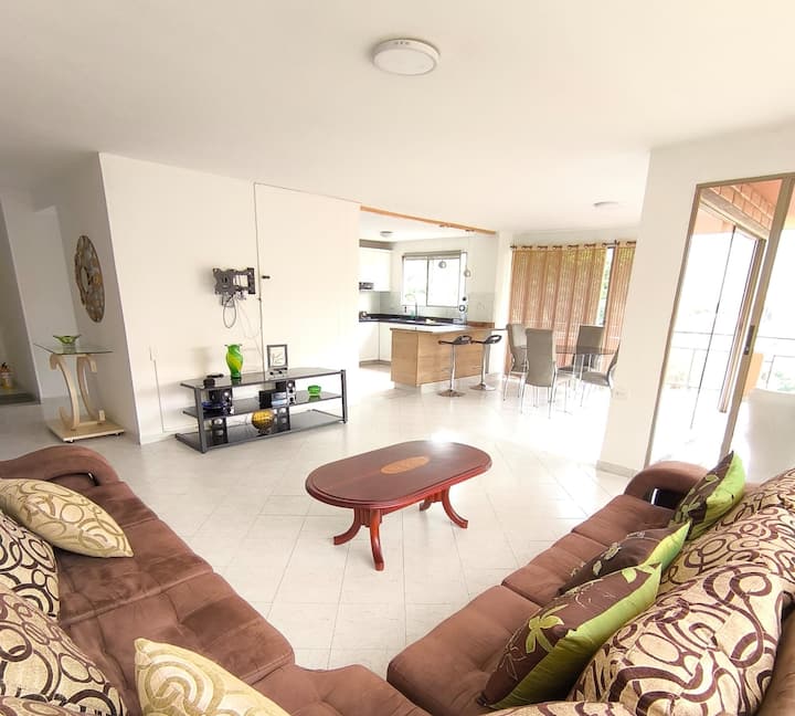 Apartment Located In The Poblado Medellin - Medellín