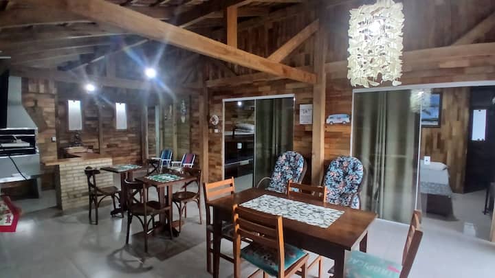 Casa 600mt Da Praia,6 Km Do Beto Carrero - Penha