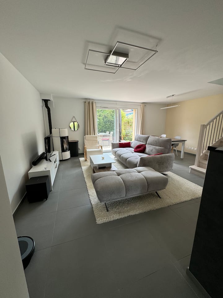 Villa Au Calme, à La Frontière De Genève - Annemasse