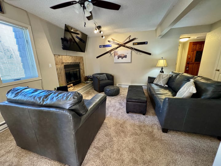 Cozy Wp Condo   Near Downtown & Skiing -K & Q Bed - Winter Park, CO