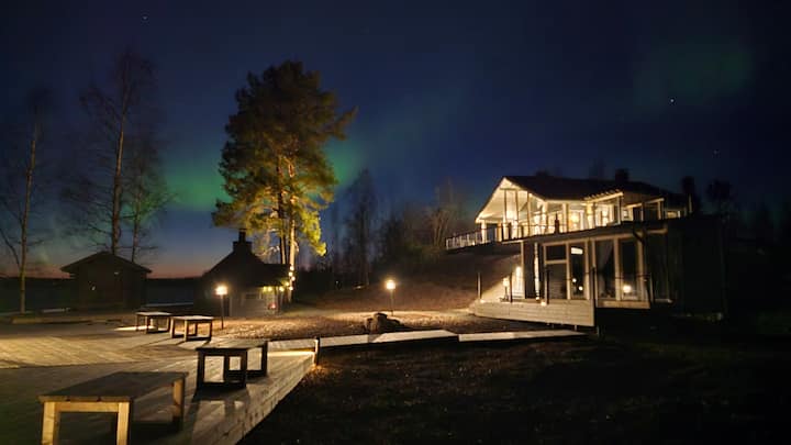 Aurinkopaikka Järven Rannalla - Jämijärvi