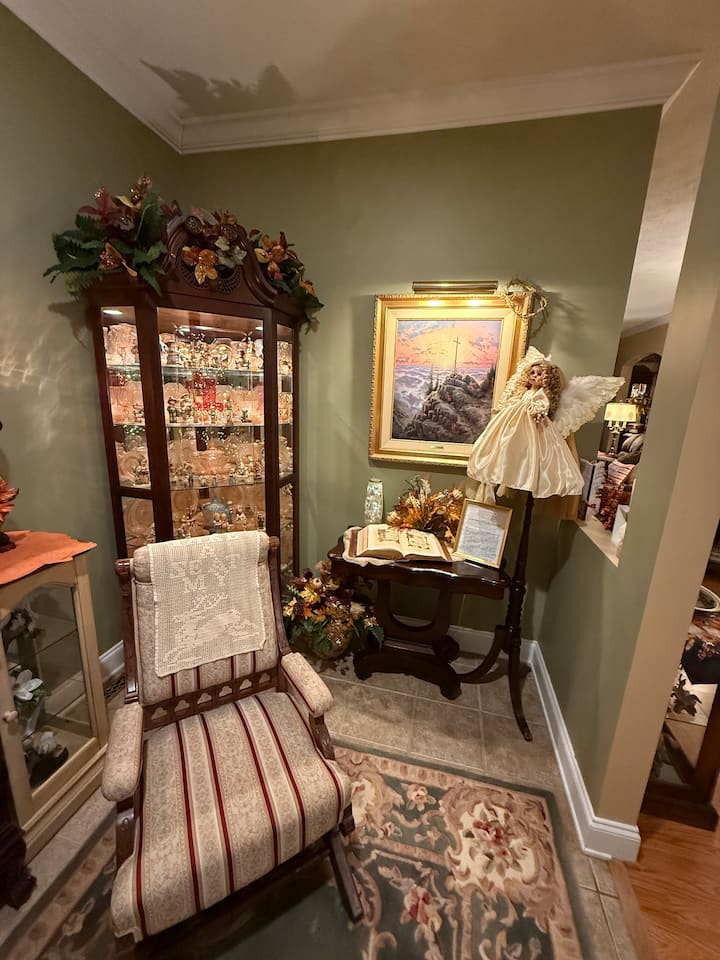 Sleeps 7• 3 Miles To Colonial Williamsburg - Williamsburg, VA