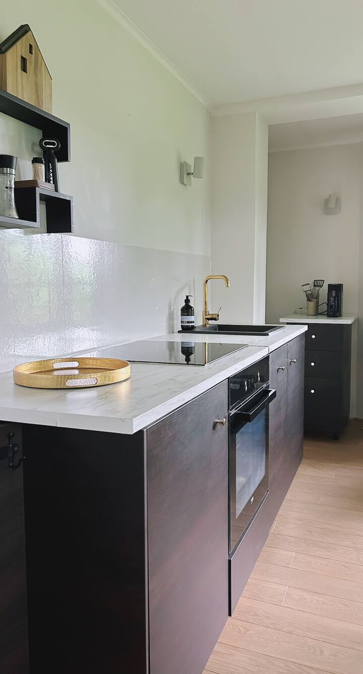 2 Zimmer Apartment Im Grünen - Wissen