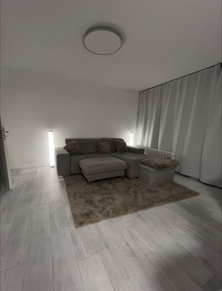 Renovierte Wohnung Im Herzen Von Lindenthal - Cologne