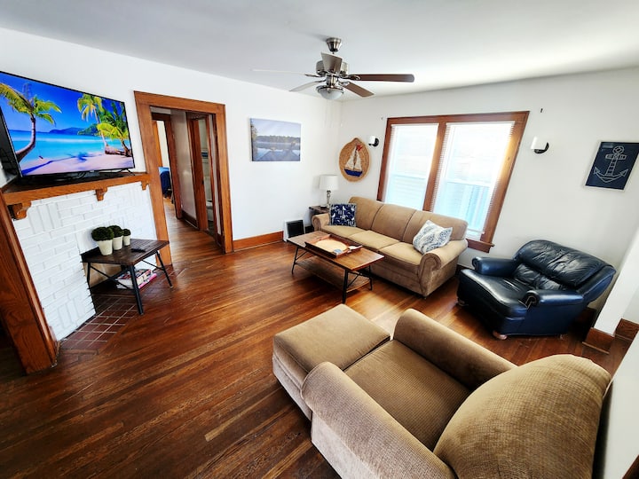 Wine Down Retreat Walk To Downtown Port Clinton - Port Clinton, OH