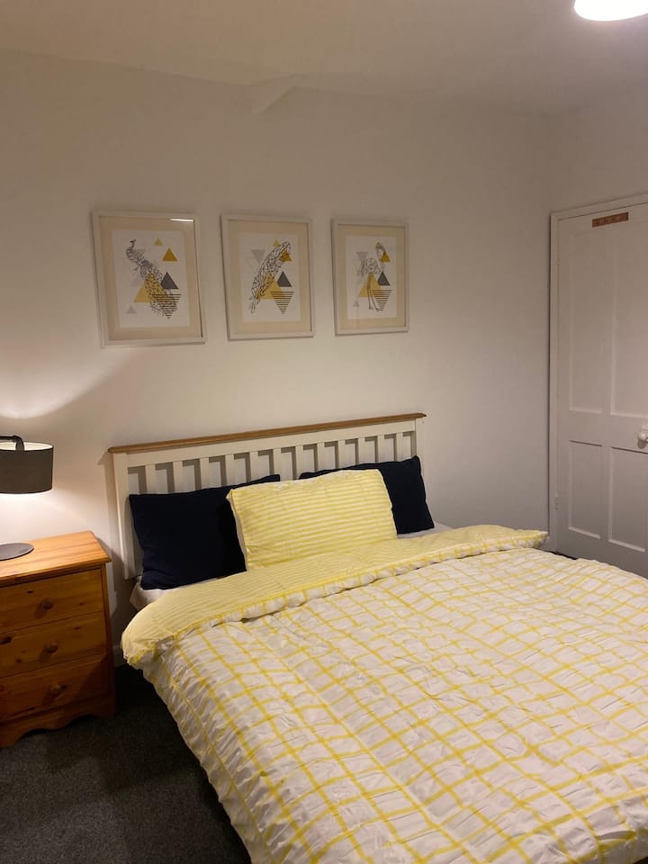 Room In House Near To Carlisle City Centre - Carlisle