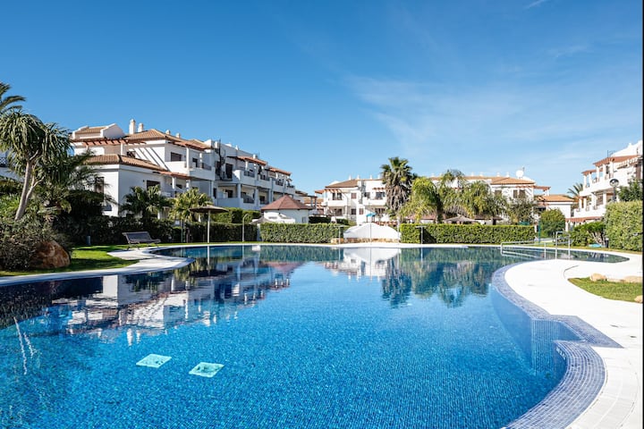 Atico Con Solarium Junto A La Playa De La Barrosa - Novo Sancti Petri