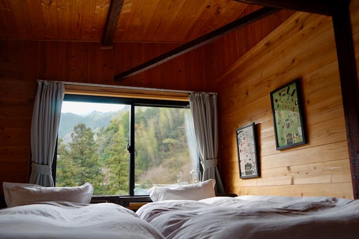 Sakura House A Hidden Room In The Mountains. - Kochi, Japan