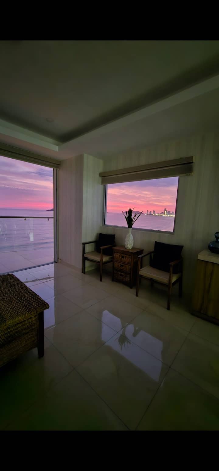 Increíble Departamento Frente Al Mar - Mazatlán